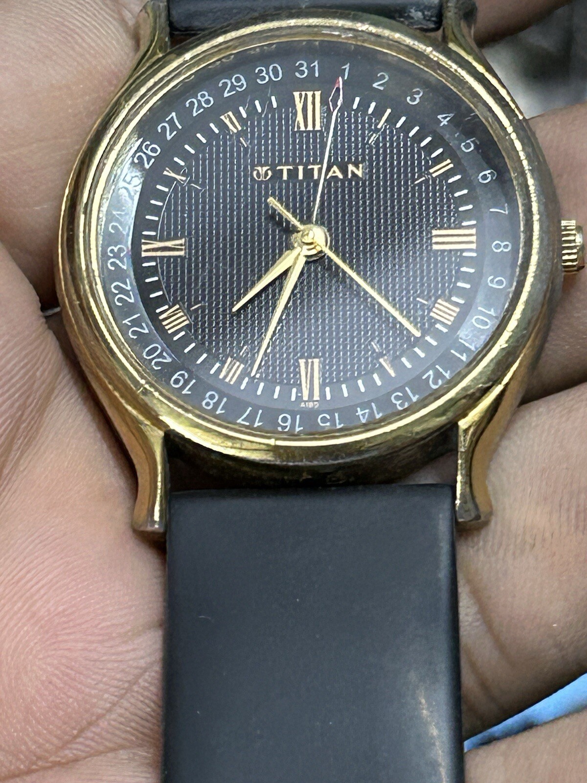 Titan Black Dial Pointer Dater Rare Vintage Men's Wri… - Gem