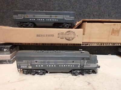 LIONEL POSTWAR 2344 NEW YORK CENTRAL F3 A POWER DIESEL LOCOMOTIVE ...
