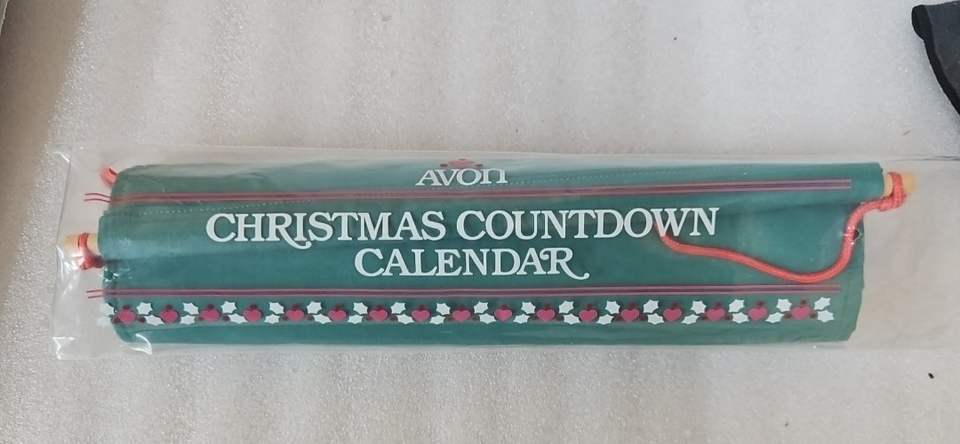 VINTAGE 1987 Avon Countdown to Christmas Advent Calendar with Mouse | eBay