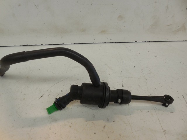 Nissan OEM 30610ET00C 07-12 Sentra Clutch Master Cylinder 30610-et00c ...
