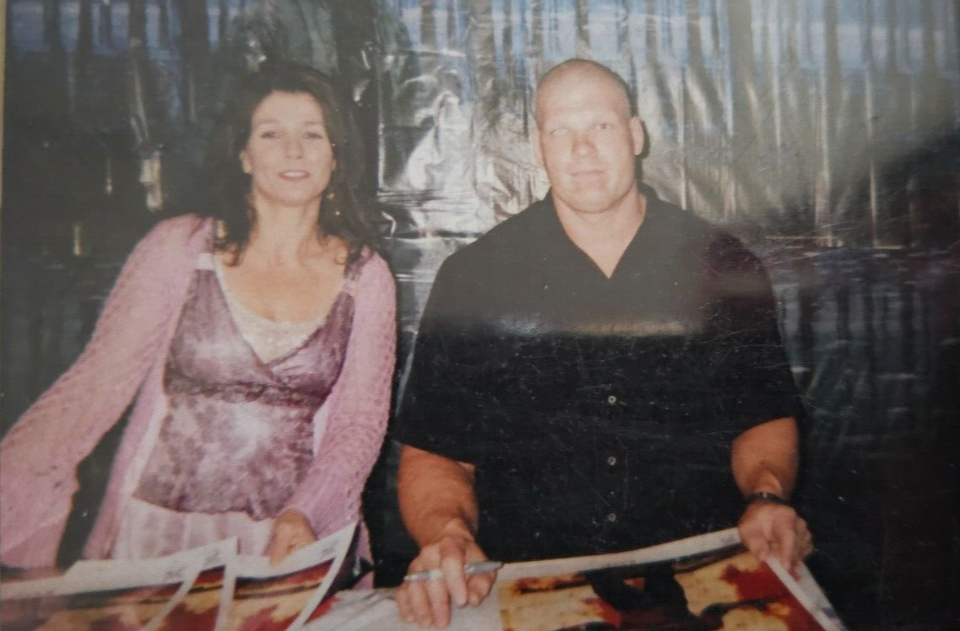 WWE Kane Signed Autograph 16 x 20 PROMO Photo RARE** Signed in Store ...