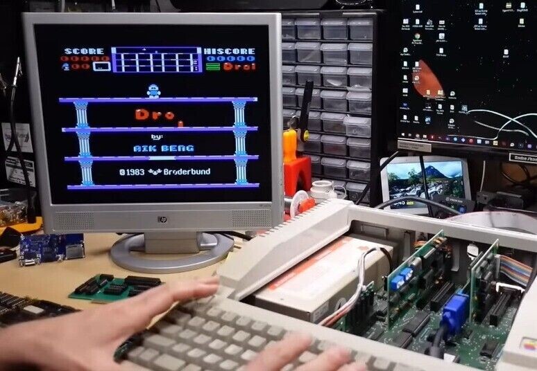 Apple II V2 ANALOG VGA & Z80 PCPI Applicard Softcard PicoPal IIe Ralle ...