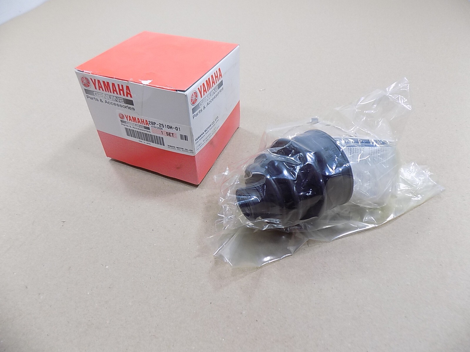 Yamaha OEM 28p-2510h-01-00 Boot Set(double Offs 28P2510H0100 for sale ...