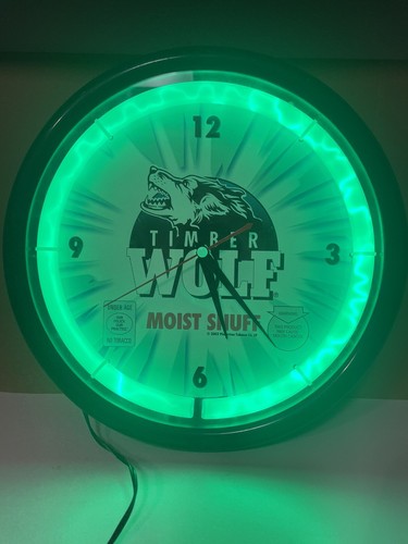 PINKERTON TOBACCO CO. TIMBERWOLF MOIST SNUFF PLASMA CLOCK SIGN NOS 2003 ...