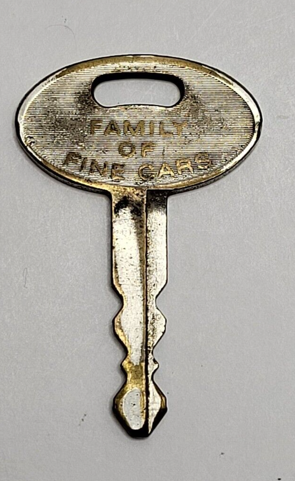 Ford Auto Key Family of Fine Cars Automobile Key Collectible Trunk ...