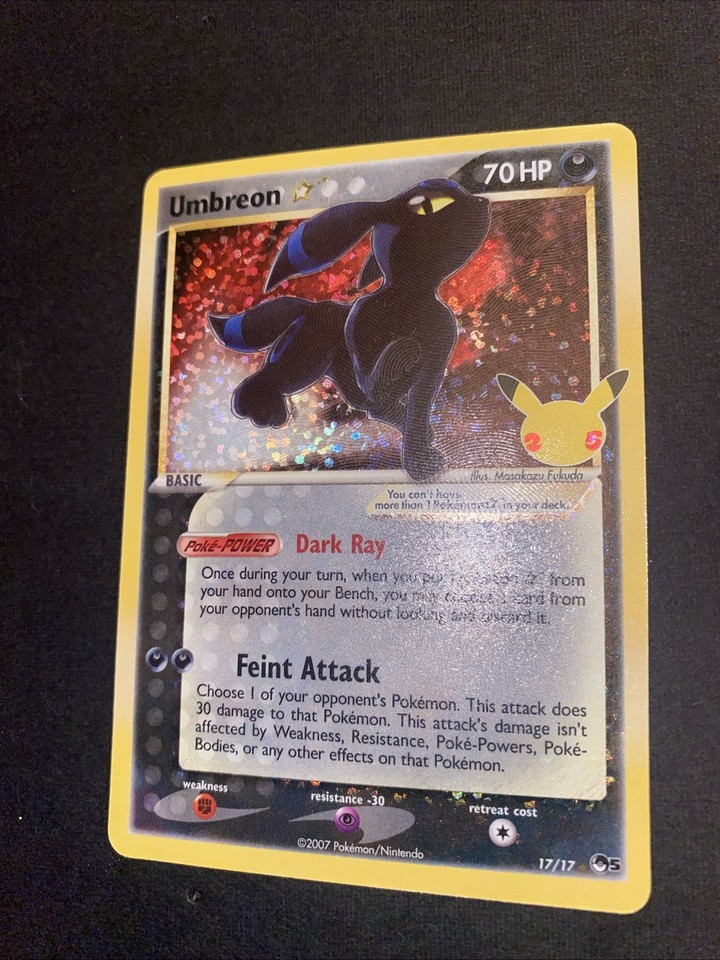 Umbreon #17/17 Celebrations NM/Near Mint Pokemon 2021 - PSA 10 WORTHY ...