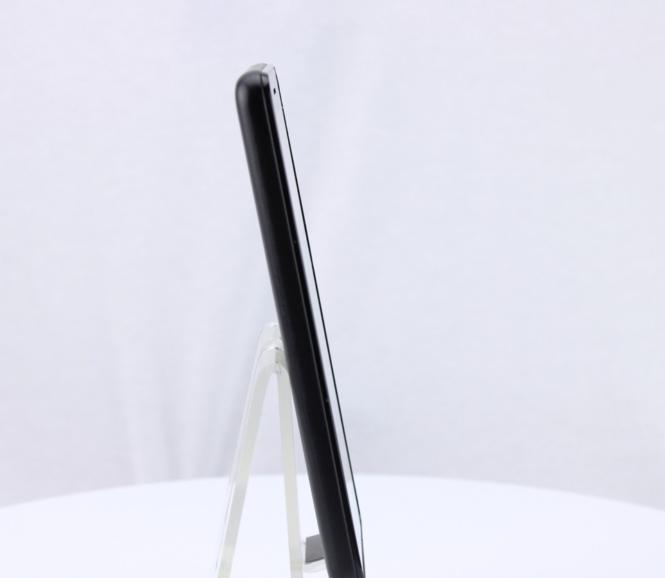 UMX U696CL Black 16GB Assurance Wireless Android Smartphone Fair Shape ...
