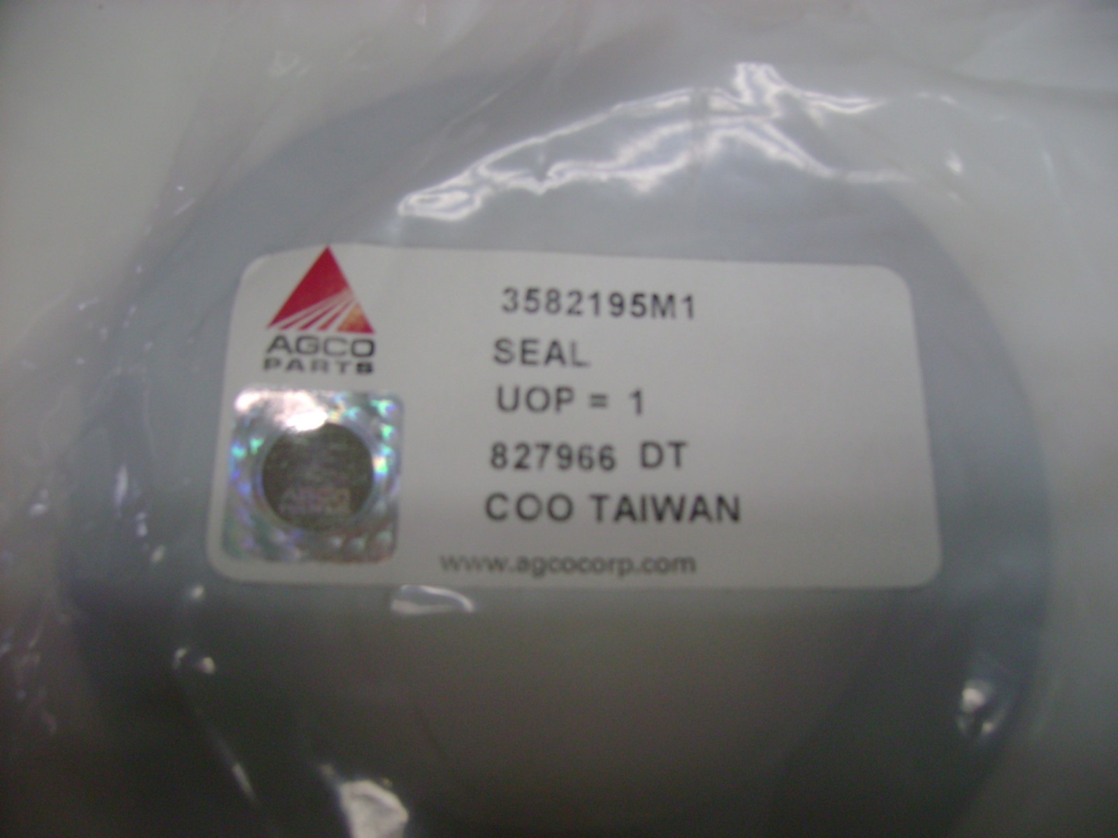 AGCO REAR AXLE SEAL P/N 3582195M1 FOR MASSEY FERGUSON 3600/6400/8100 ...