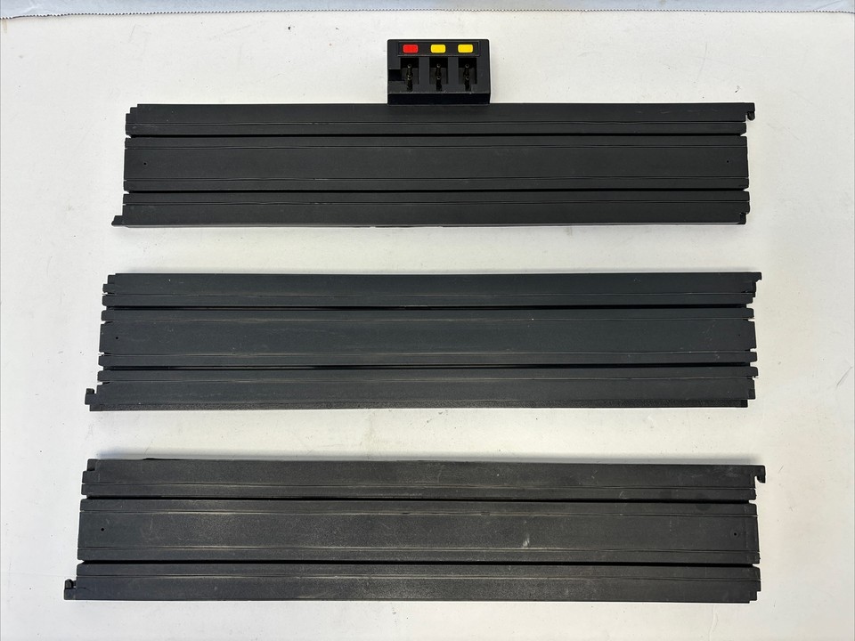 Aurora Slot Car 18 Tracks & 2 Terminals “AFX Model Motoring” Assortment ...