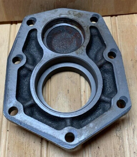 KUBOTA B5200D 4x4 FRONT AXLE GEAR CASE COVER 66711-56430 for sale ...