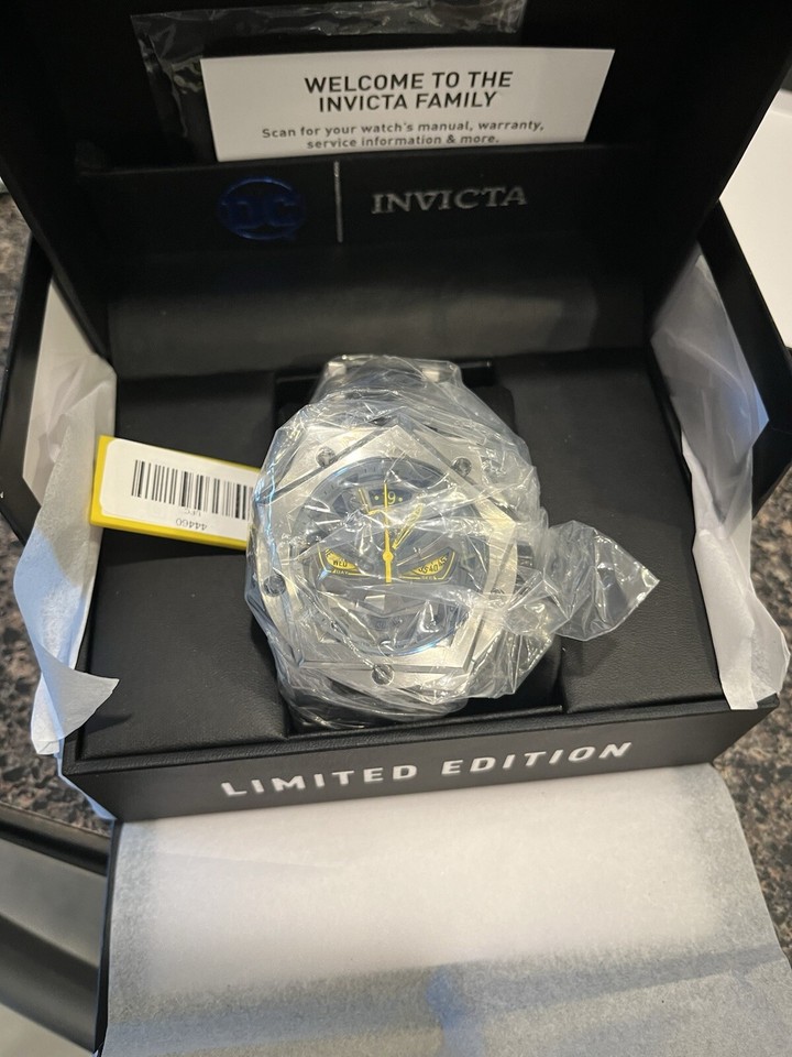 Invicta Reserve DC Comics Batman Men's Watch - 54mm, Black, Steel 44460 ...