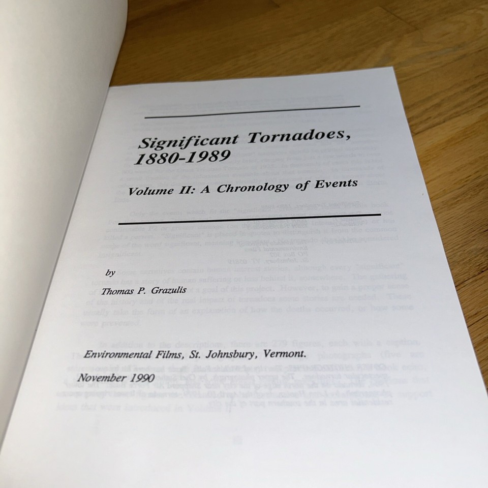 SIGNIFICANT TORNADOES 1880-1989 Thomas P. Grazulis Volume I & II | eBay