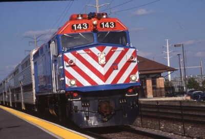 METRA Railroad Train Locomotive 143 Rt 59 Original 2002 Photo Slide | eBay