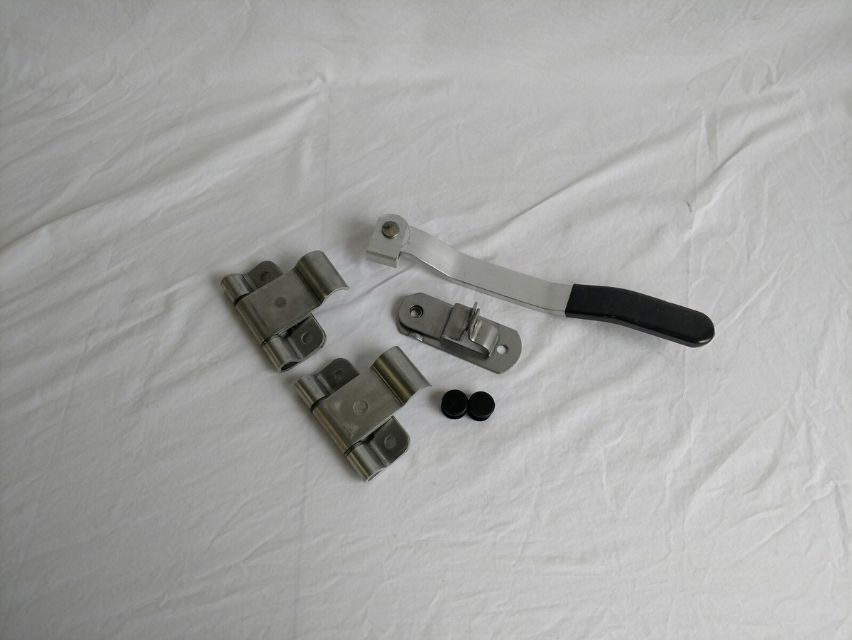 Aluminum Horse Trailer Hinges New 2026 Bloomer 8 Horse Trainer Trailer