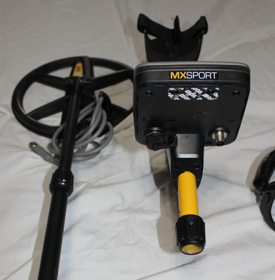 Whites MX Sport Metal Detector mint shape functions great with bag | eBay
