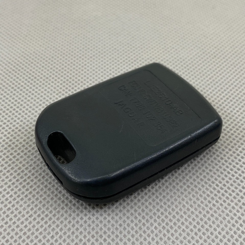 OEM Jaguar Key Fob Remote CWTWB1U322 LJE2610-AB – XKR XK8 2003-2006 ...