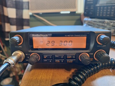 RADIO SHACK HTX 10 TEN METER RADIO | eBay