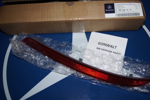 Mercedes Benz Genuine ML Class 12-15 Rear Right Bumper Reflector OE ...