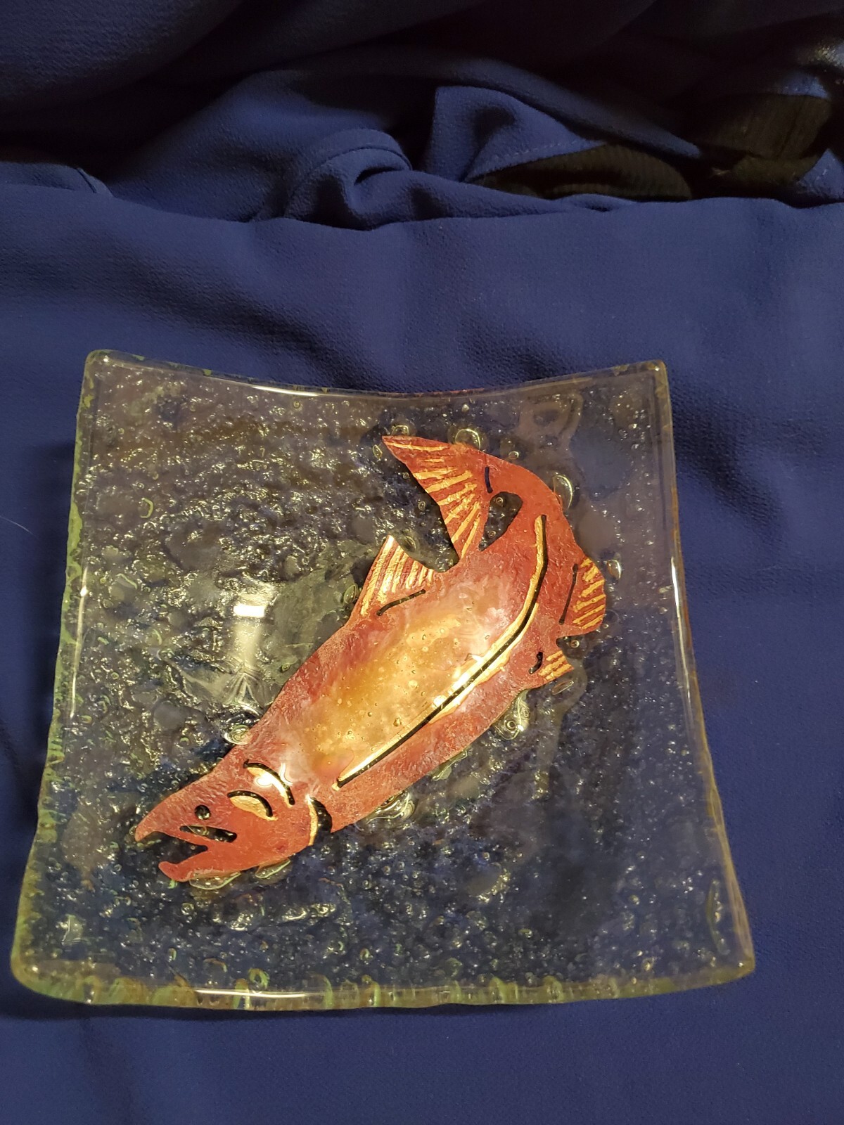 SALE! WAS 36 VTG SIGNED COPPER INFUSED SALMON FISH GLASS BOWL. JONES ...