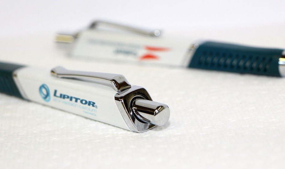 Drug Rep Pens 3 Heavy Metal Lipitor / Caduet New in Sleeve Blue Ink | eBay