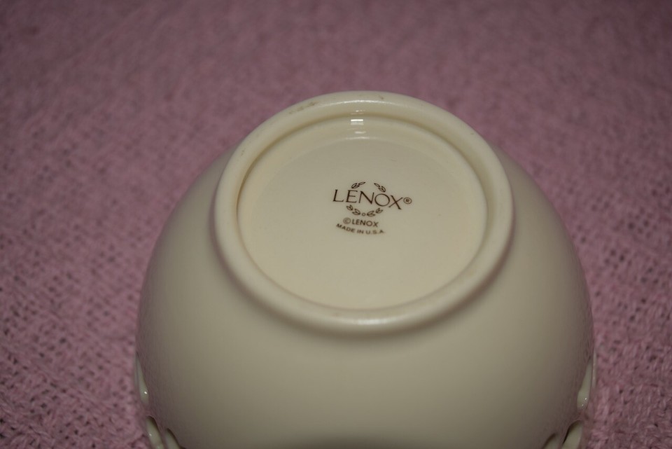 LENOX Ivory Porcelain 22KT Gold Rim Heart Cut Out Candy Bowl | eBay