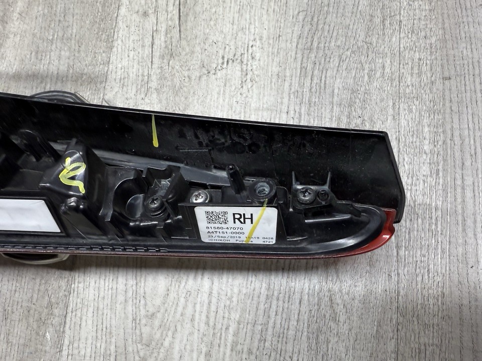 2019-2022 Toyota Prius Hatchback Passenger RH Inner LED Tail Light Lamp ...