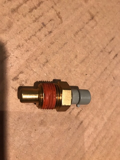 INTERNATIONAL COOLANT WATER TEMPERATURE SENSOR PART # 1675751C1 for ...