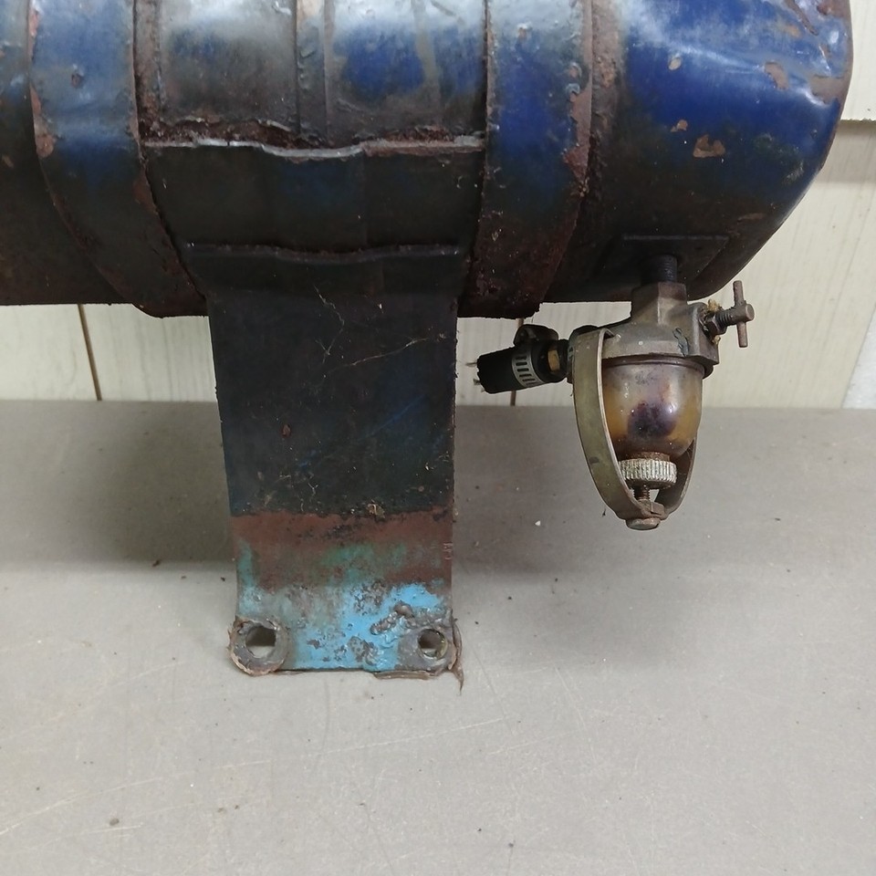 Vintage Small Engine Gas Tank Fuel Tank Kohler Briggs Tecumseh ...