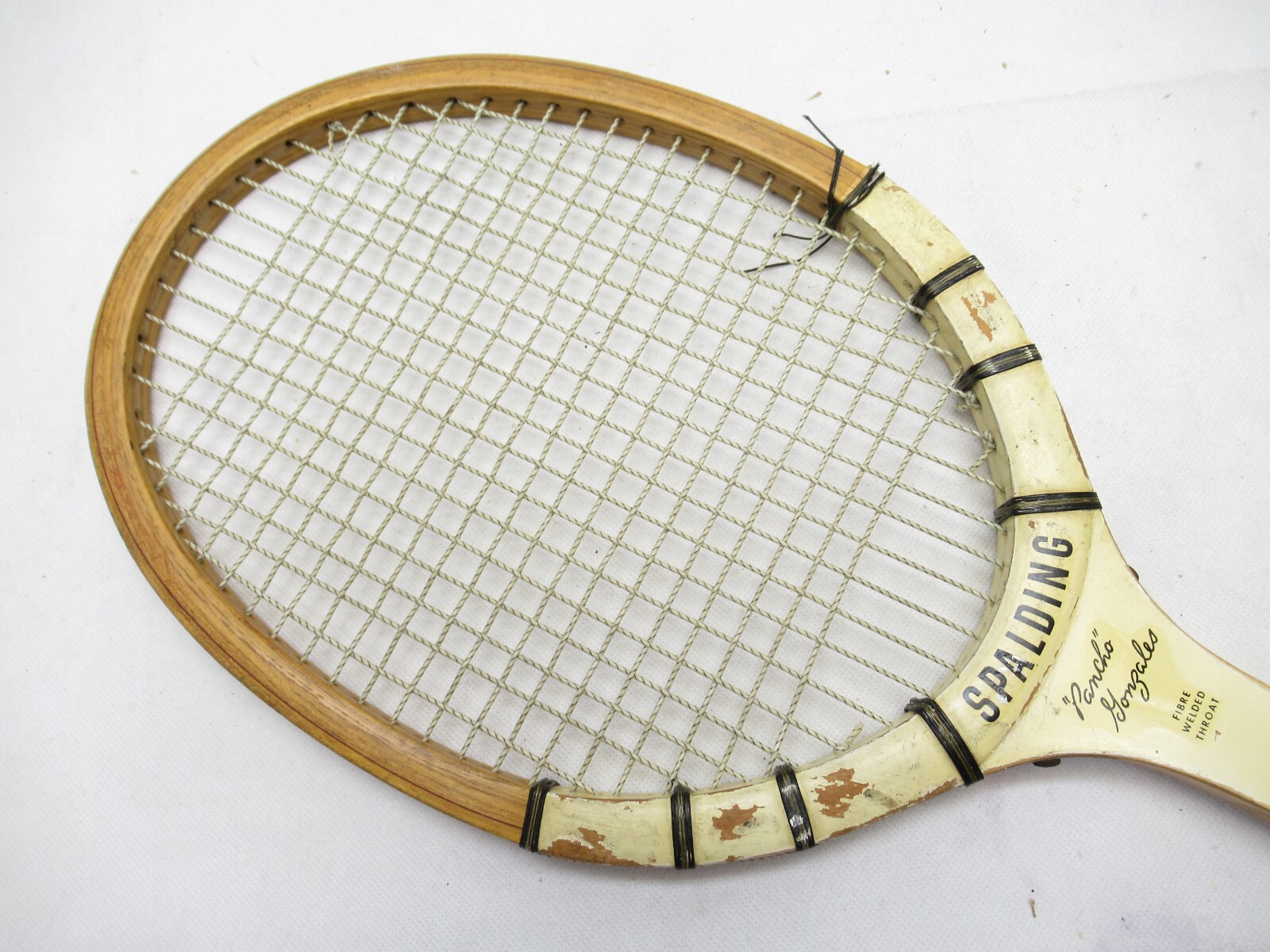 VTG SPALDING "PANCHO GONZALES PRO MODEL" WOOD TENNIS RACQUET. ANTIQUE ...