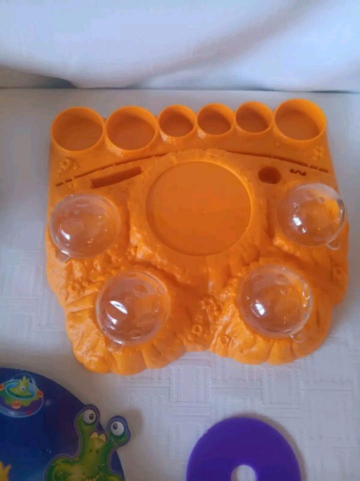 Martian Matter Alien Maker Spaceship & Crater Creatures 2007 Hasbro Lot ...