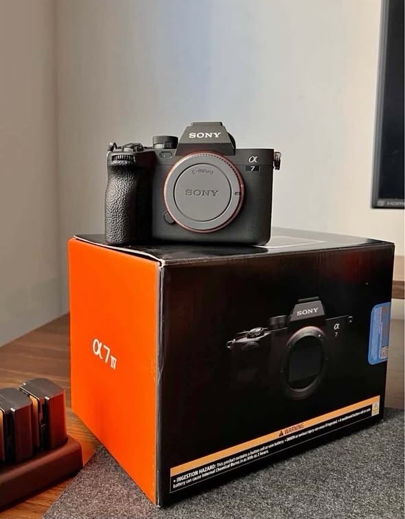 Sony a7 Iv Body & Lens Message First For Shipping | eBay