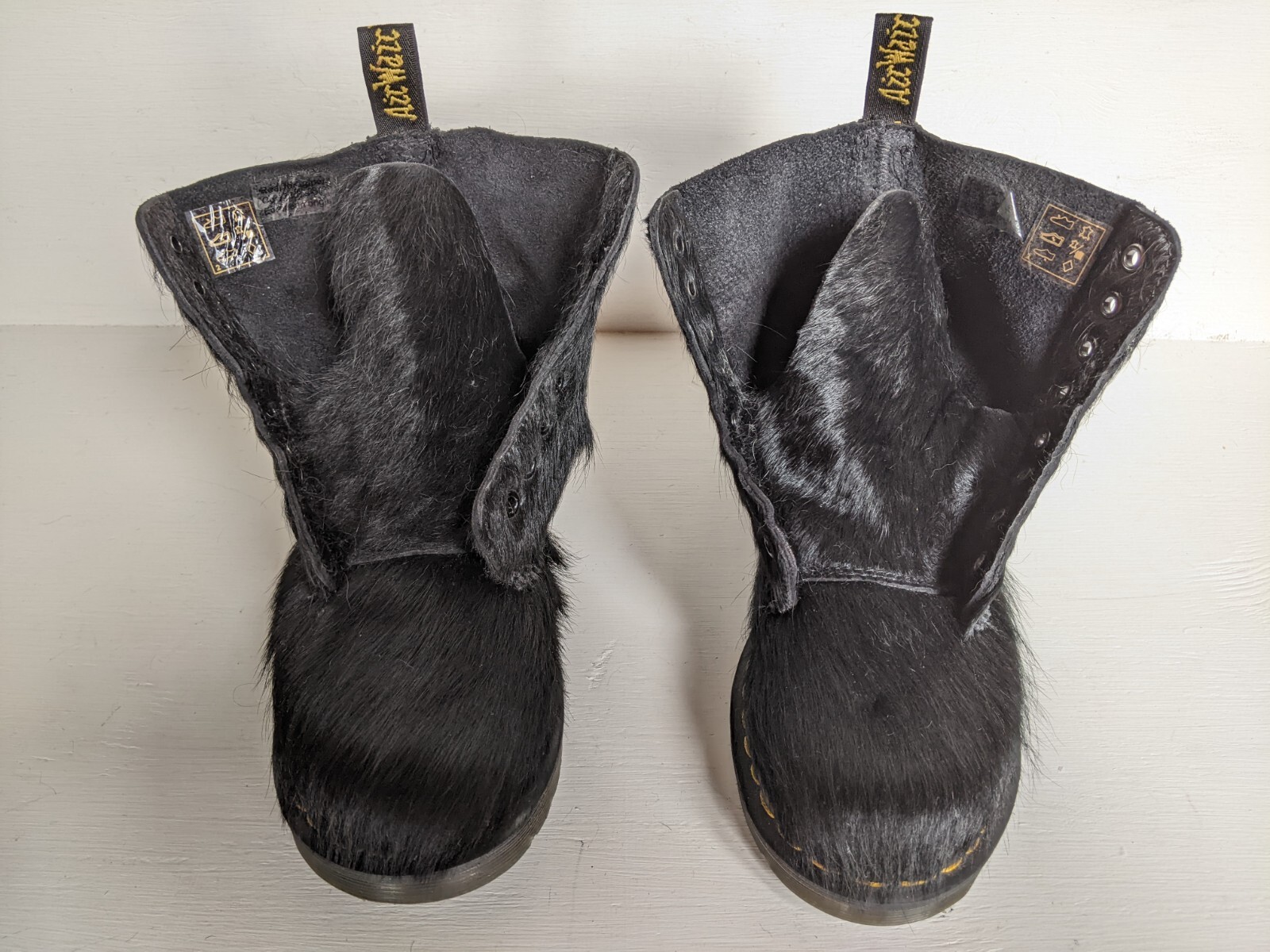 #2 DOC DR. MARTENS HORSEY BLACK LONG HAIR BOOTS PONY … - Gem