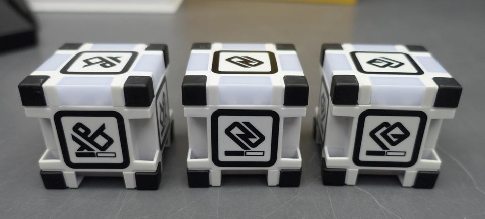 Anki Cosmo Electronic Interactive Robot Toy + Charger 3 Cubes Tested ...