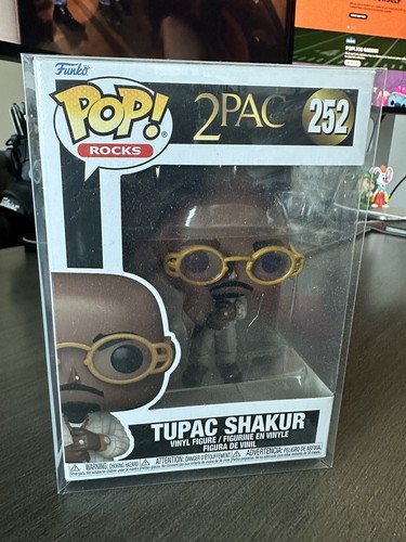 Funko POP! Rocks 2Pac Vinyl Figure - TUPAC SHAKUR (Loyal to the Game ...