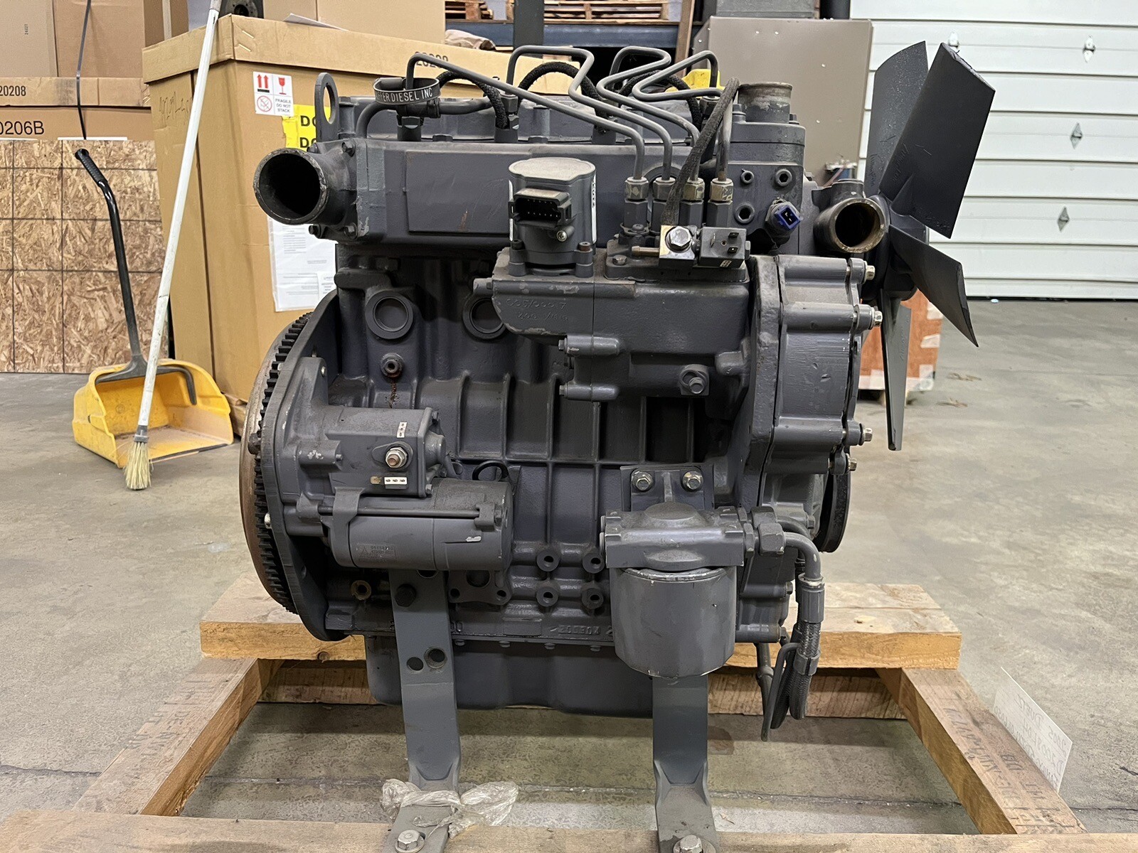 Used Deutz D2008L04 Diesel Engine, 18.1kw@1800rpm 24hp, 1.56L, 12v ...