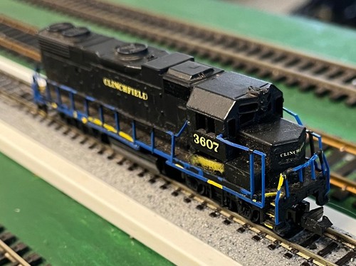 N scale Life Like Clinchfield GP38 for parts or restoration | eBay