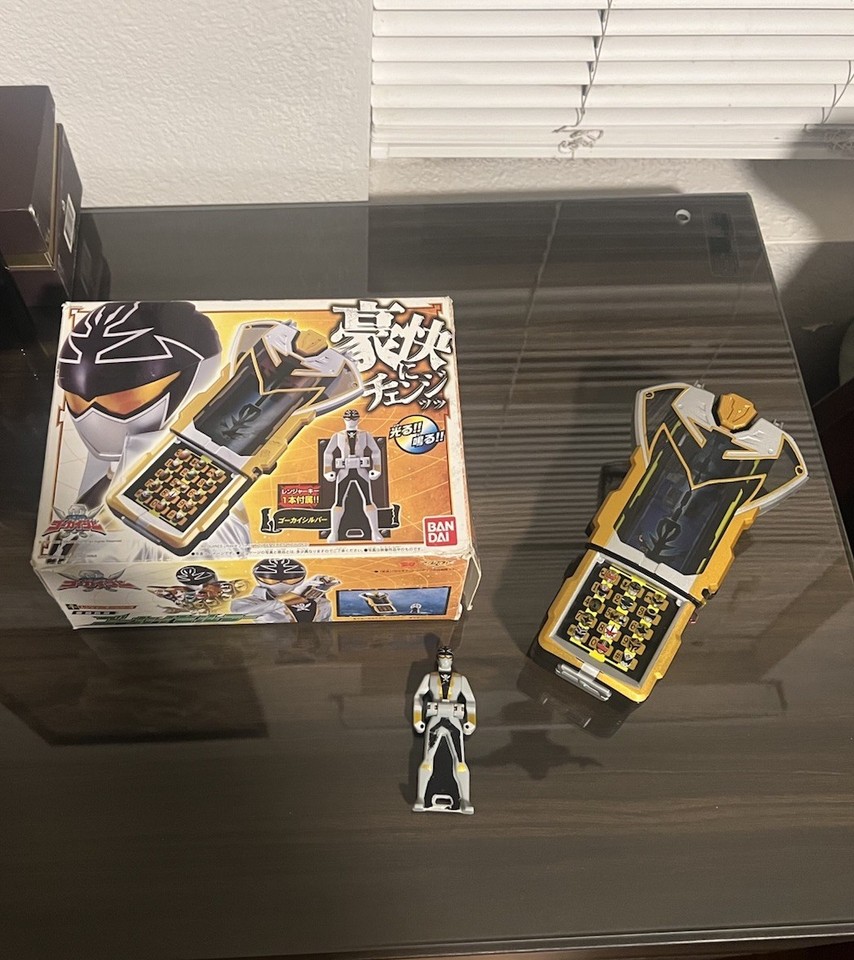 Power Rangers Gokaiger Gokai Cellular Silver Morpher Mega Force Gold | eBay