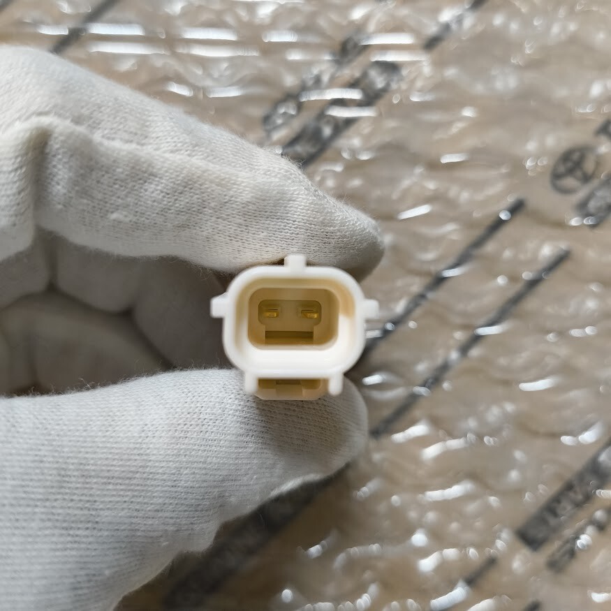 GENUINE TOYOTA LEXUS SCION WATER COOLANT TEMPERATURE SENSOR 89422-33030 ...