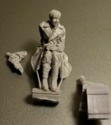 1/35 Resin Figure Model Kit Young Prisoner War POW Captive WWII WW2 ...