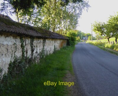 Photo 6x4 Clunch-built wall at The Livery (1) Part of the perimeter ...