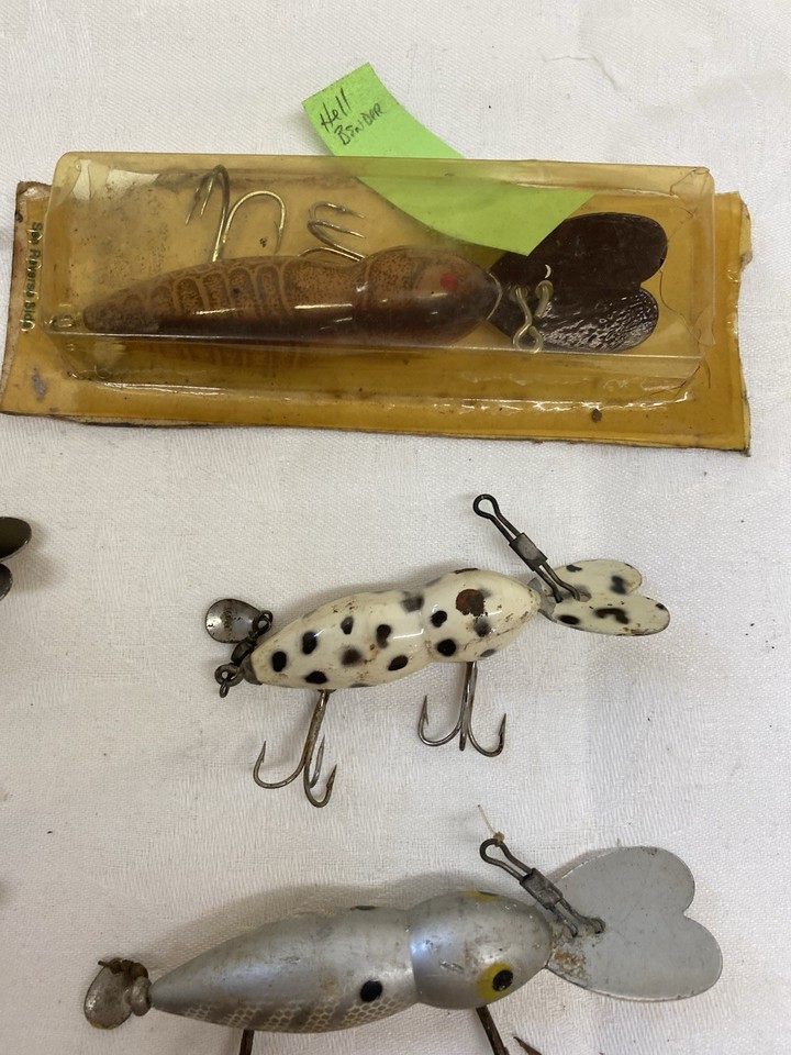6 WHOPPER STOPPER HELLBENDER fishing lures- 1 IN PKG - LOT8 | eBay