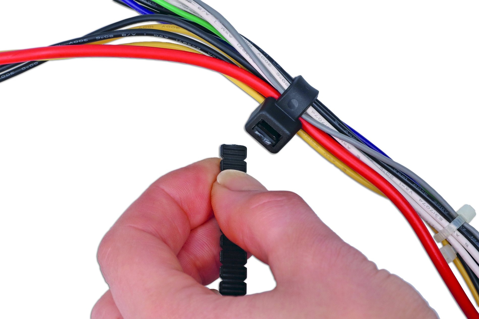 Connect 31808 Black Twist-to-Break Cable Tie 300mm x 4.6mm 50pc | eBay