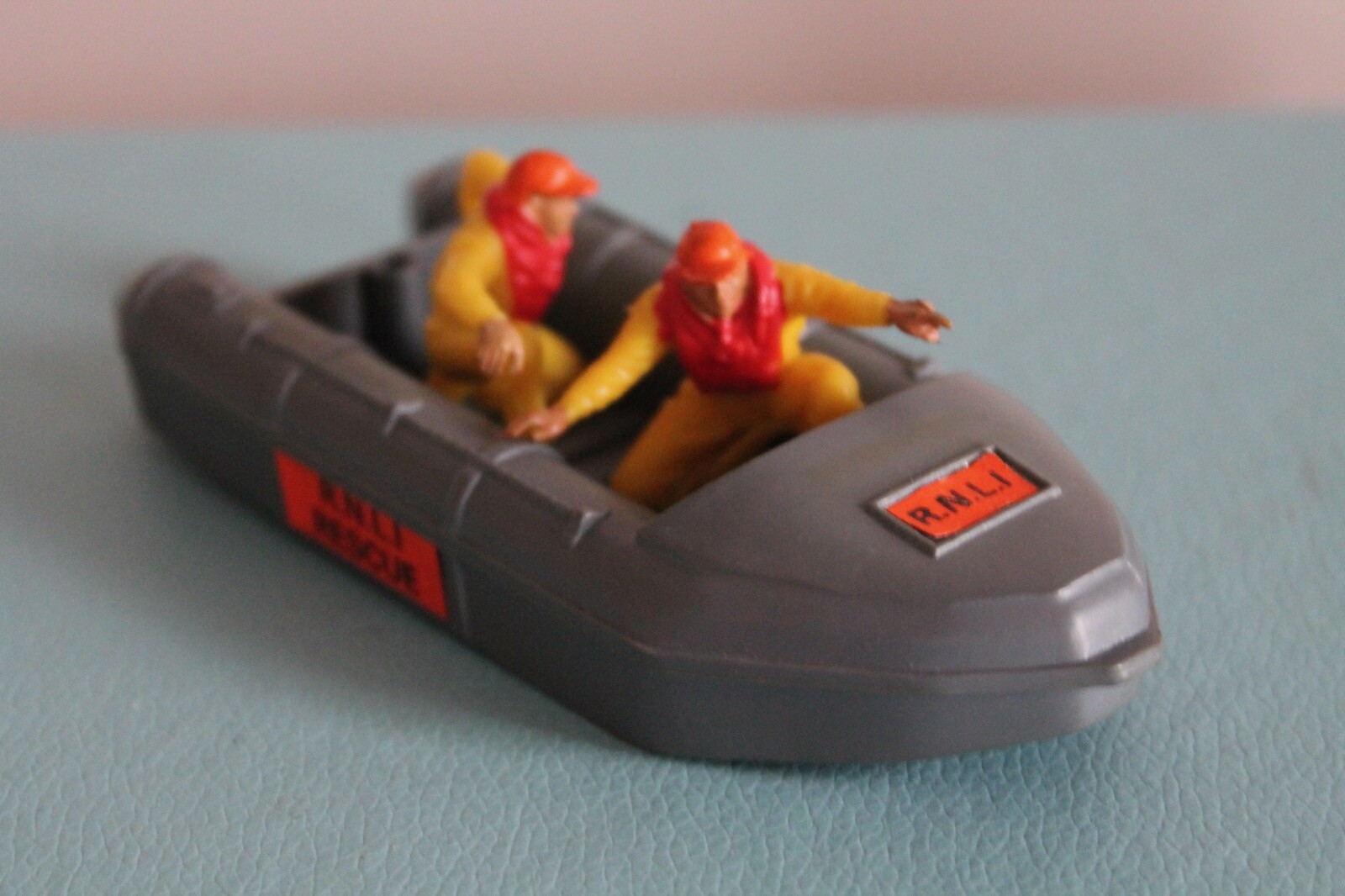 Britains Ltd 5” RNLI RESCUE LIFEBOAT Plastic Grey Toy Boat DINGHY 1973 ...