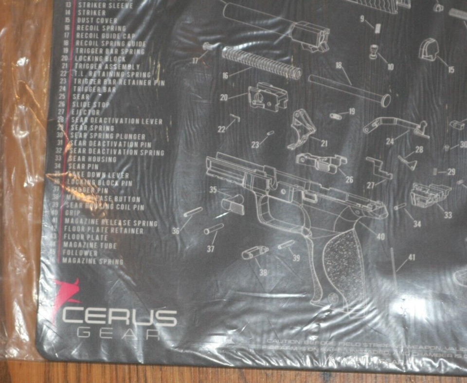 Cerus Gear Smith & Wesson (S&W) M&P Pistol Cleaning Mat 12" x 17 ...