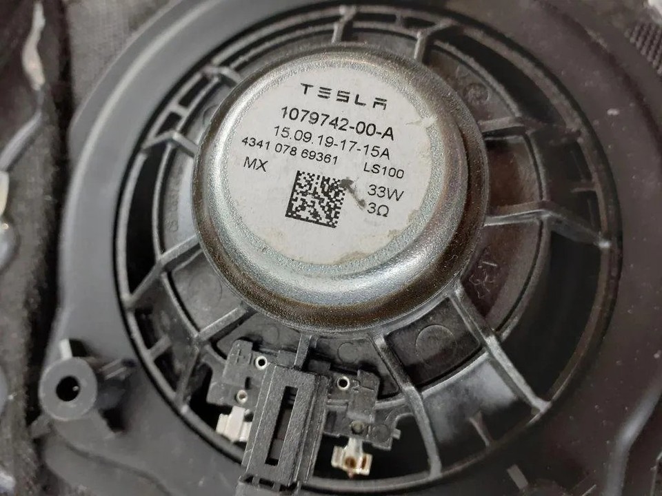 TESLA MODEL 3 Rear Parcel Shelf 107974200A 109922100D 1.11 Electricity ...