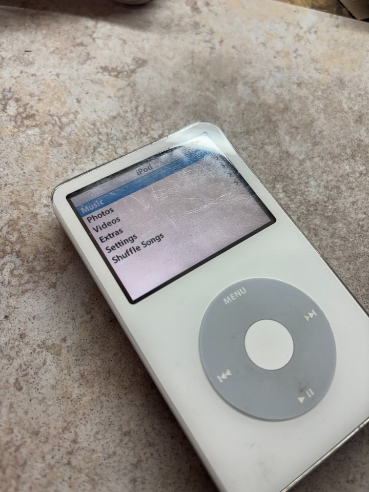 Apple iPod A1136 60 GB 5th Generation White MA003LL Tested Works | eBay