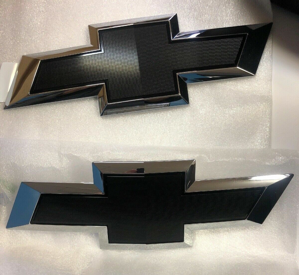 23219389 2015 2016 Chevrolet Colorado OEM Black Bowtie Emblems for sale ...