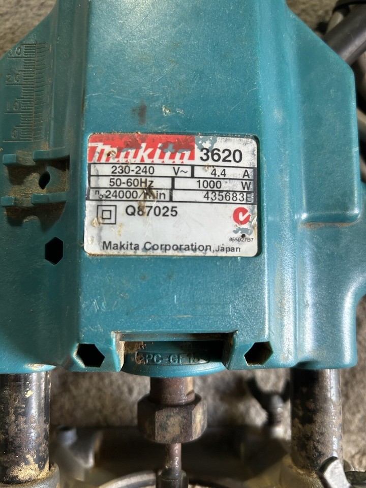 Makita 3620 1/4in Plunge Router (24OV) MADE IN JAPAN | eBay