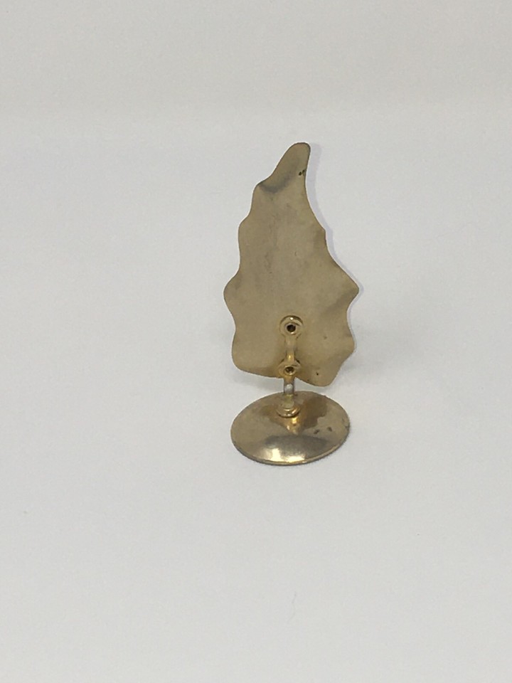 Vintage Metal Dashboard Jesus, Dash Magnet Religious Auto Car Accessory ...