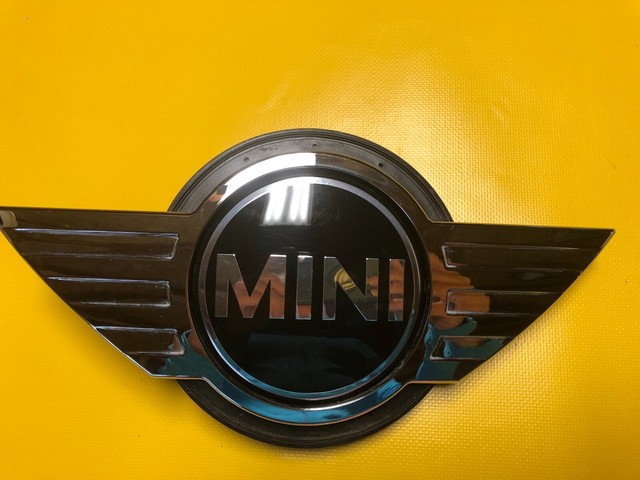 Mini Cooper Countryman R60 Trunk Lid Handle Emblem OEM 9802314 ...